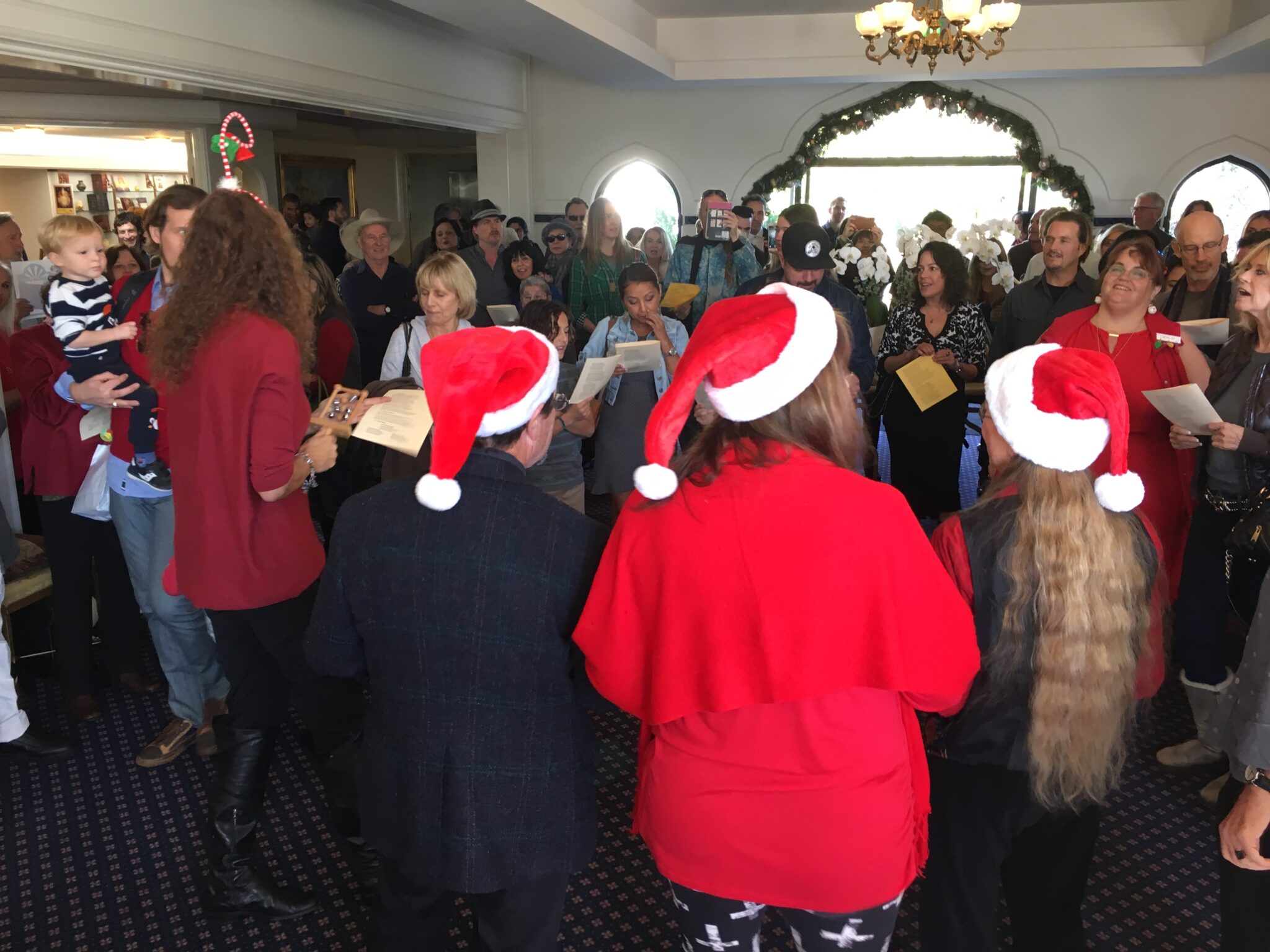 Christmas Caroling in the Foyer - Self-Realization Fellowship Lake Shrine